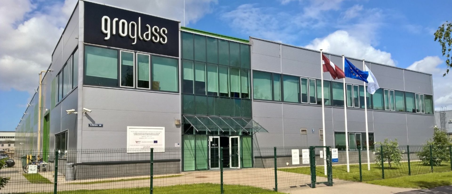 GroGlass. High-tech factory